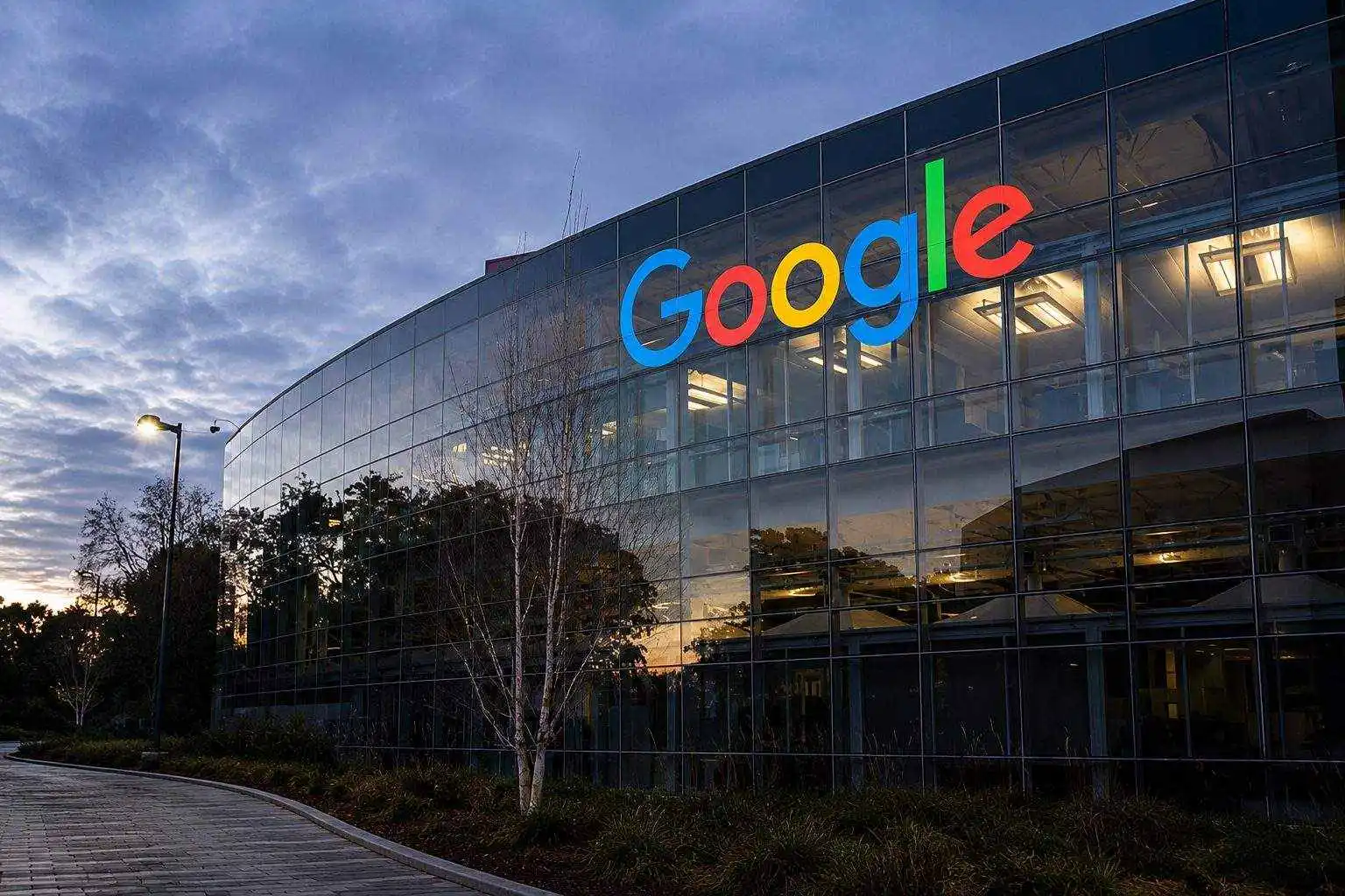 Alphabet Loses $225B in Market Cap as AI Researchers Exit to Rivals ...